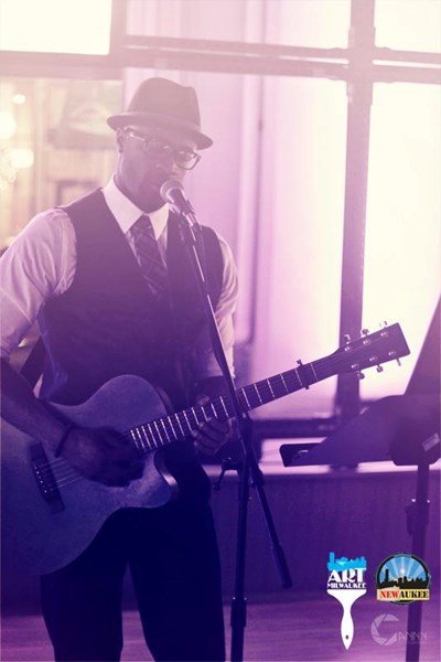 JOE WRAY - Acoustic Guitar Milwaukee, WI | GigMasters